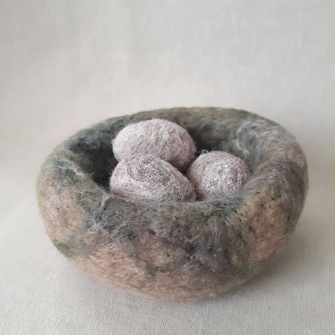 Bird Nest With Three Eggs, Needle Felted Wool Nest - Etsy