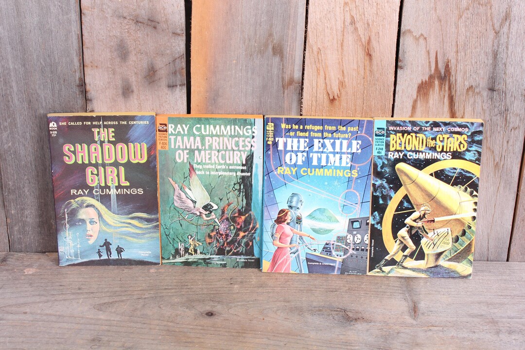 Vintage Lot Science Fiction Mid Century Pulp Books Aliens Time Travel ...