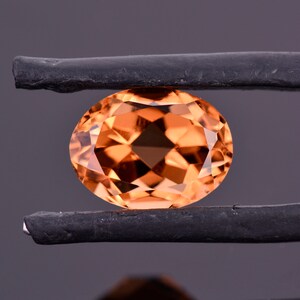 Stunning Bright Orange Topaz Gemstone From Mexico, 4.71 Cts., 11x8 Mm ...