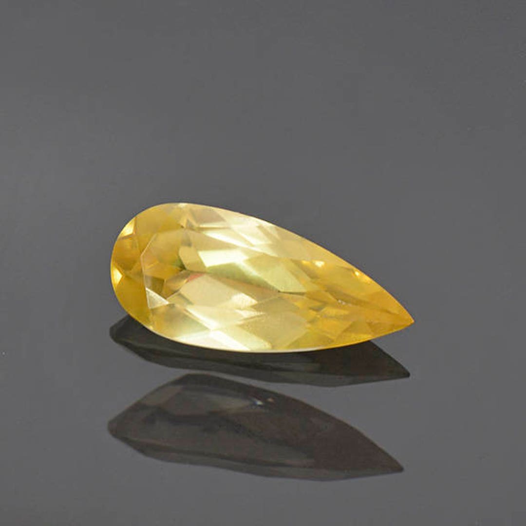 Lovely Yellow Scheelite Gemstone From China 3.56 Cts. - Etsy
