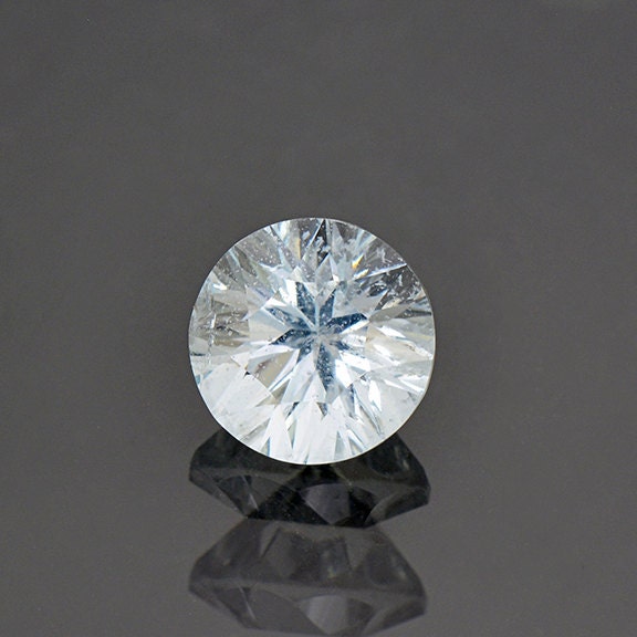 Bright Concave Cut Aquamarine Gemstone from Brazil 2.84 cts.