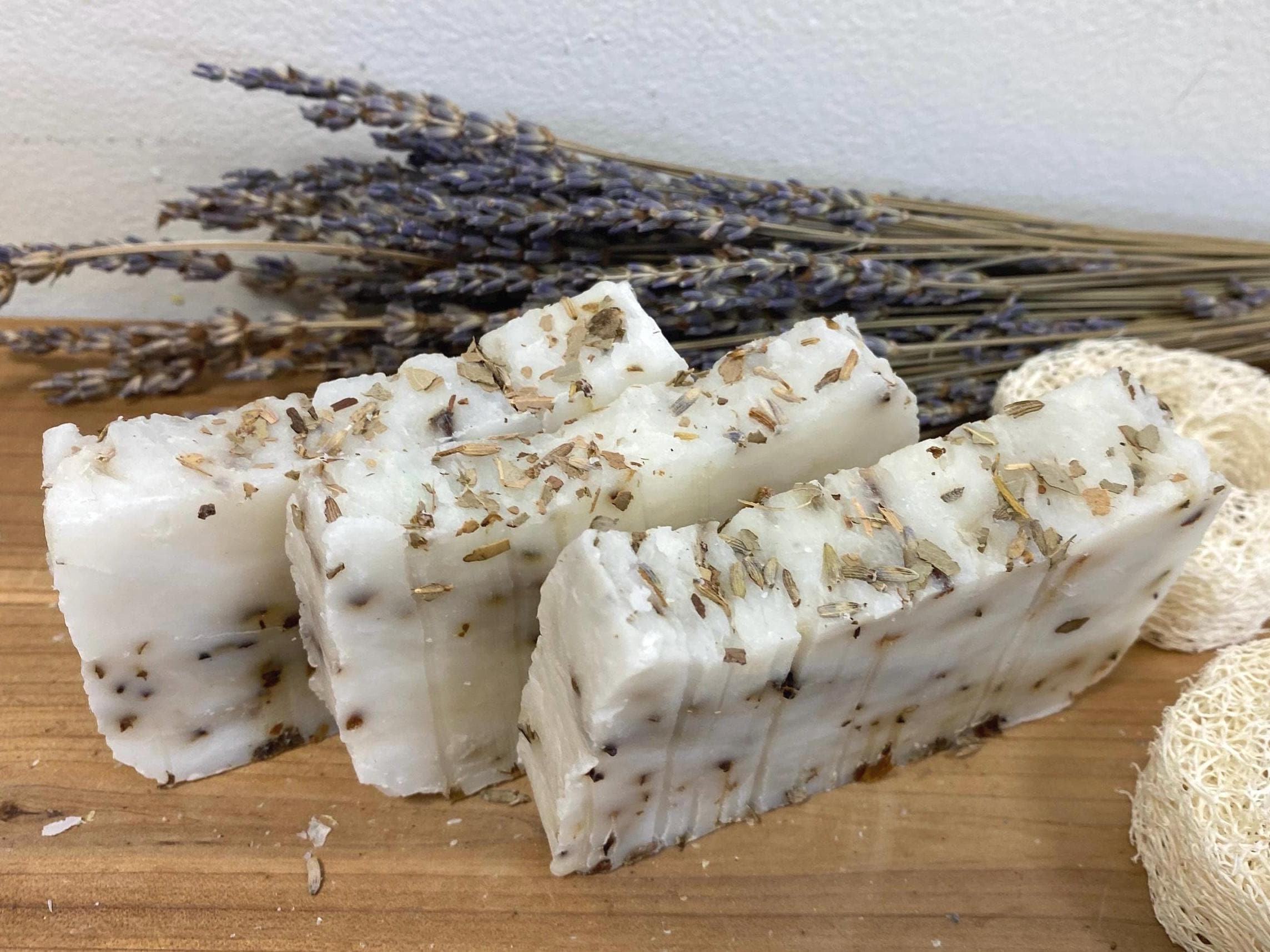 Rosemary, Lavender, and Eucalyptus is a Fresh Herbal Scented Soap That ...
