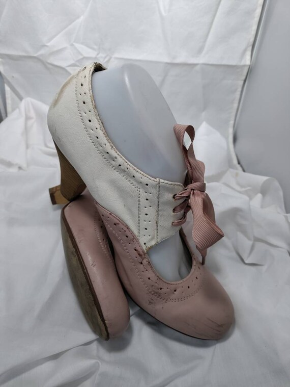 Super Awesome Looking, Vintage Style 3 Inch Pumps Wit… - Gem