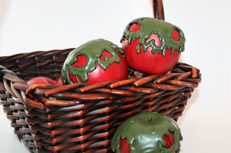 Poison Apple Replica Snow White Prop - Etsy