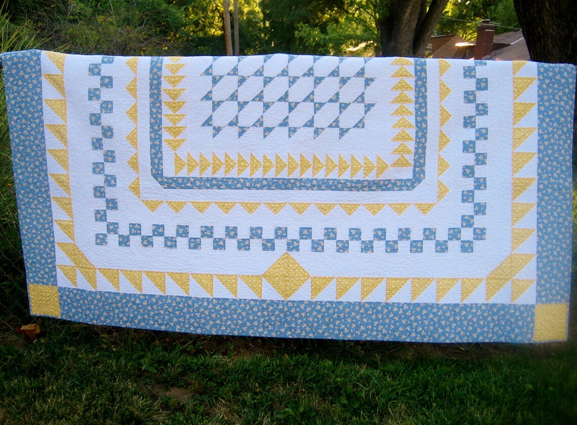 NIGHT FLIGHT, Pdf Quilt Pattern, Twin and Queen Size - Etsy