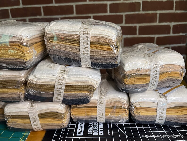 Fableism Sprout Aura Fat Quarter Bundles - Etsy