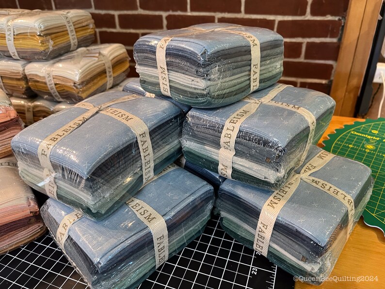 Fableism Sprout Aura Fat Quarter Bundles - Etsy