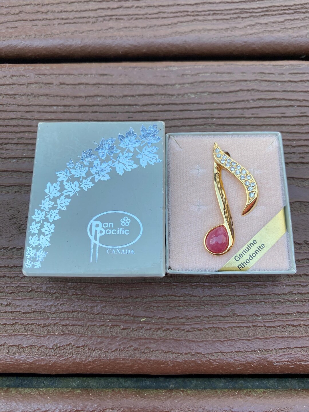 Vintage Jewelry Beautiful Rhodonite and Gold Tone Music Note Pin Brooch ...