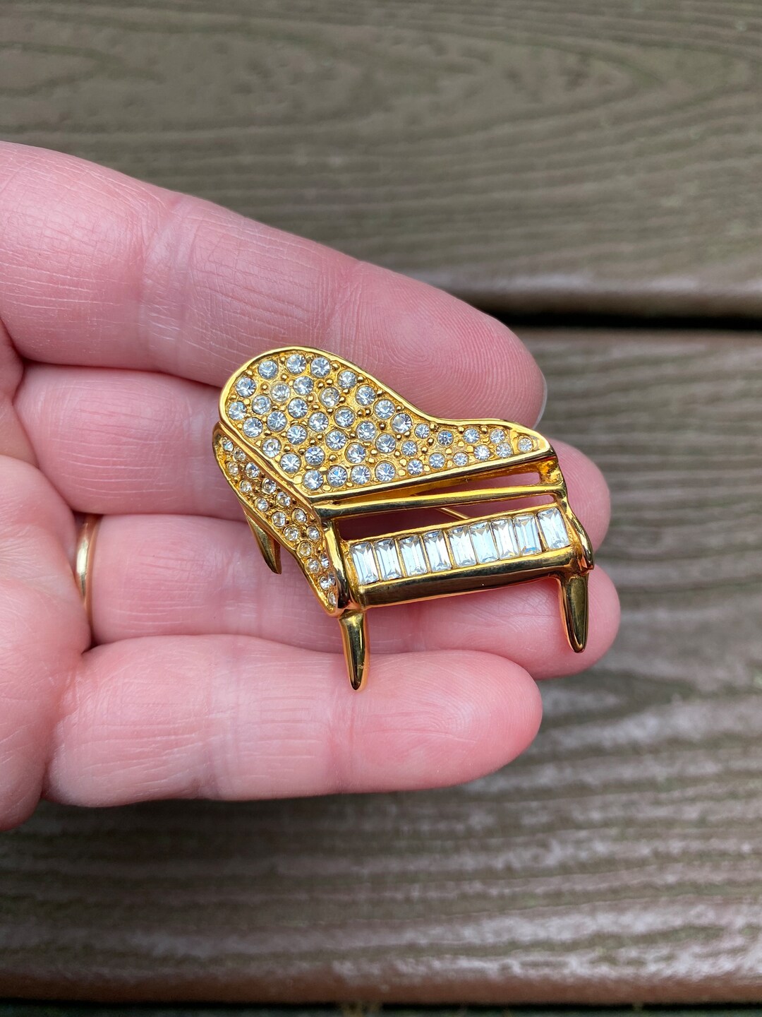 Vintage Jewelry Beautiful Gold Tone and Rhinestone Piano Pin Brooch - Etsy