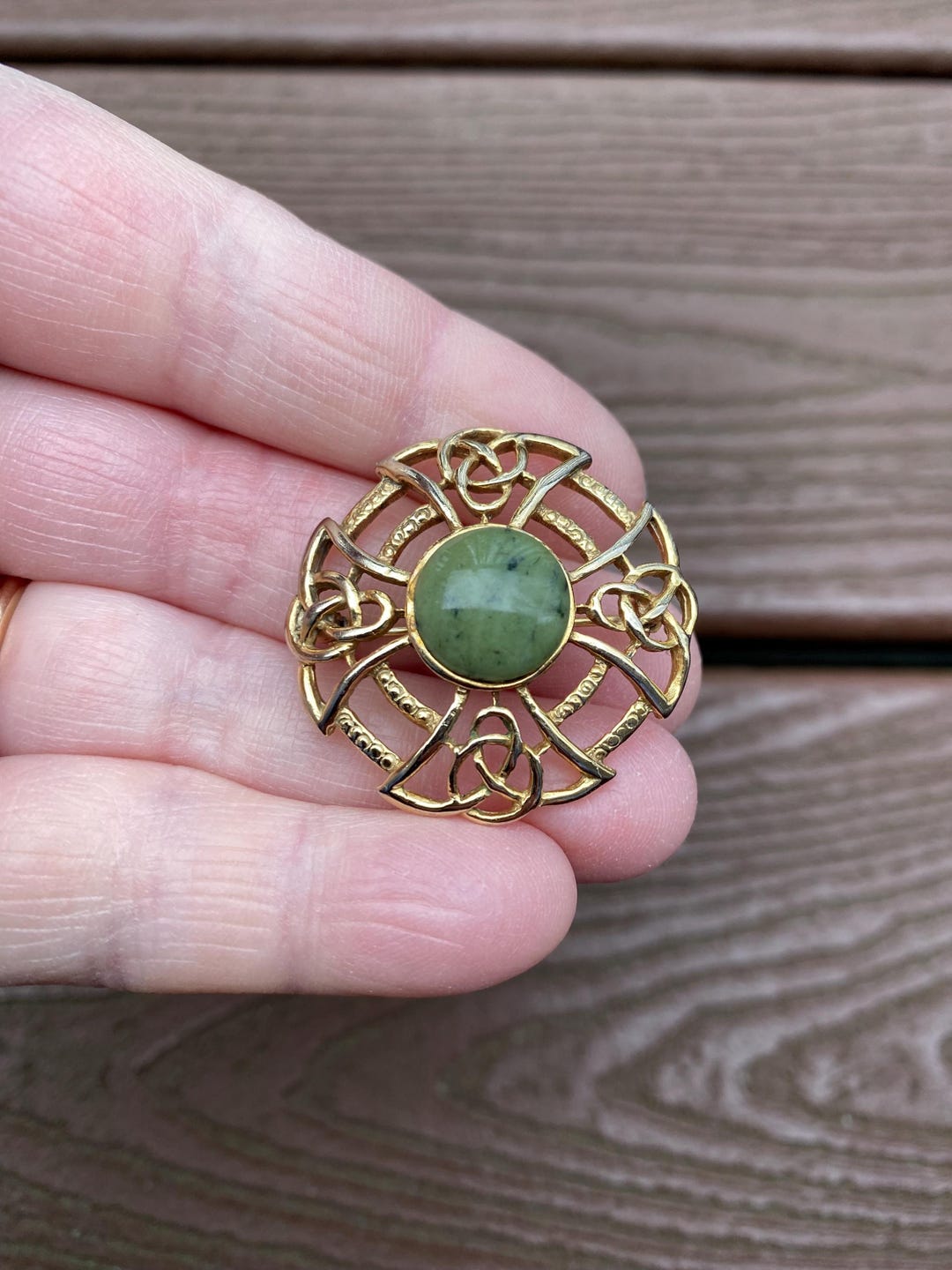 Vintage Jewelry Beautiful Connemara Green Marble Irish Celtic Knot Pin ...