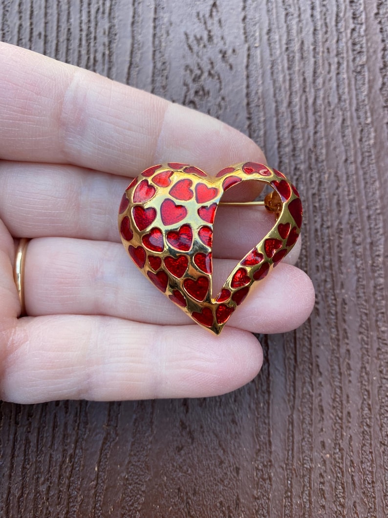 Vintage Jewelry Beautiful Gold Tone and Enamel Open Heart Pin Brooch - Etsy