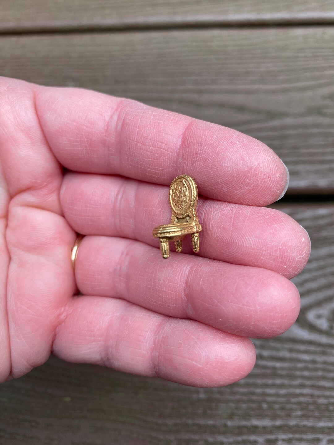 Vintage Jewelry Lovely Museum Reproductions Gold Tone Three Legged ...