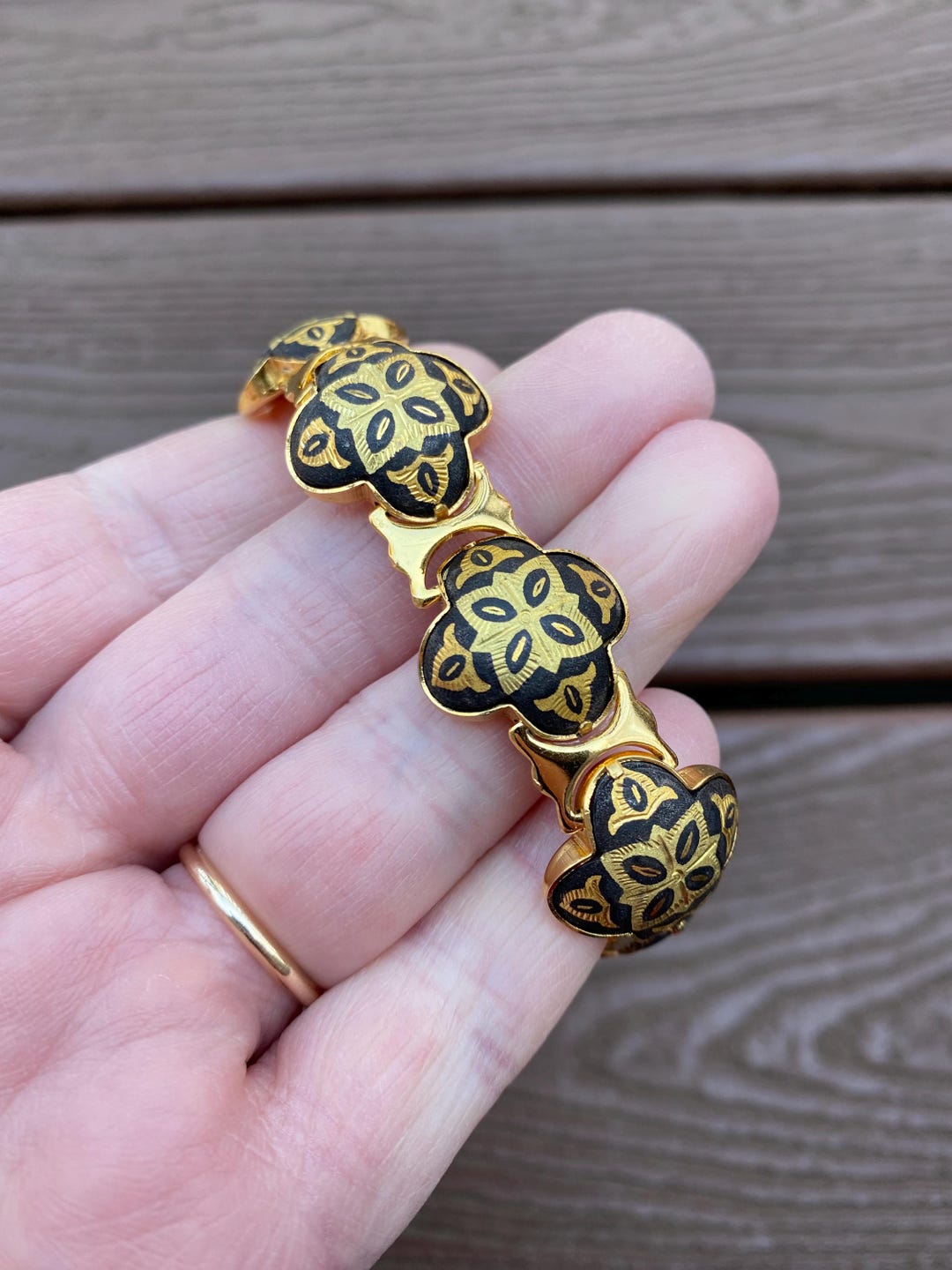 Vintage Jewelry Gorgeous Detailed Geometric Designs Damascene Bracelet ...