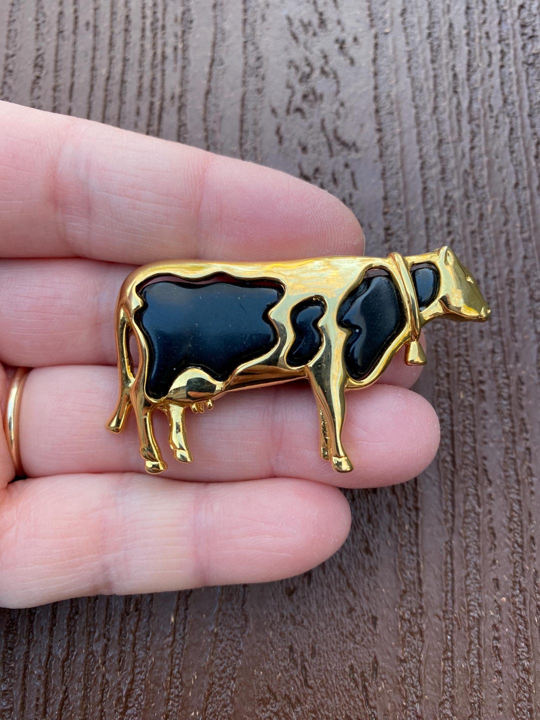 Vintage Jewelry Adorable Gold Tone and Black Cow Pin Brooch - Etsy