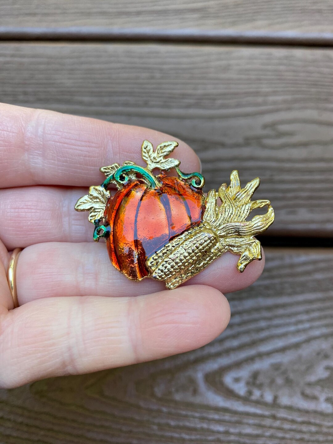 Vintage Jewelry Beautiful Enamel and Gold Tone Pumpkin Corn Fall Autumn ...