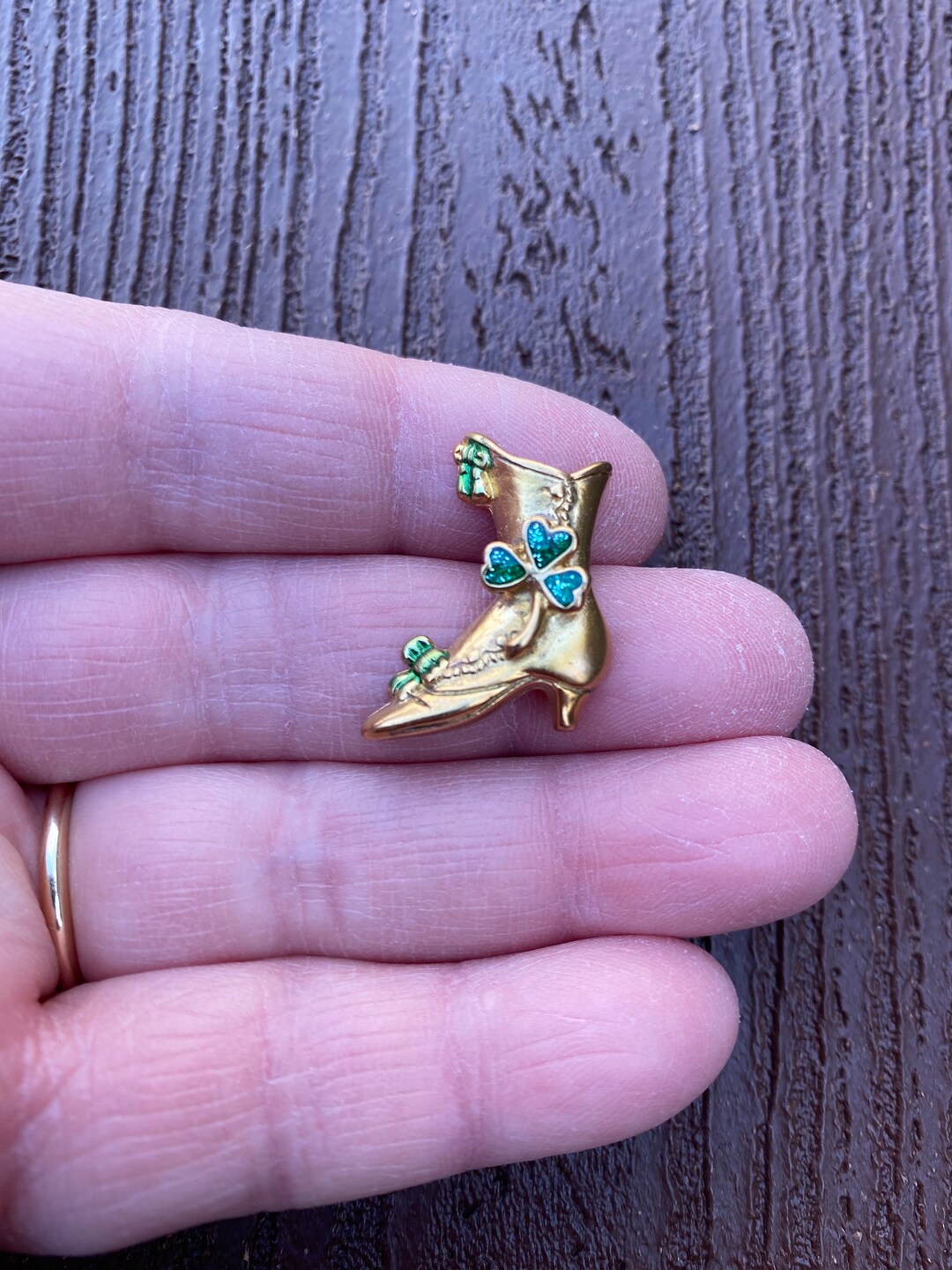 Vintage Jewelry Adorable Gold Tone and Enamel Boot With Shamrock Pin ...