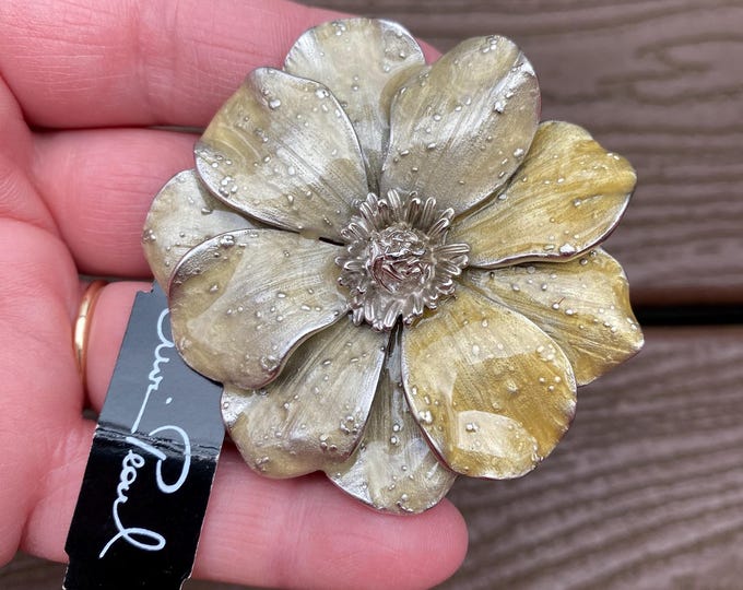 Vintage Jewelry Beautiful Erwin Pearl Enamel and Rhinestone Bee ...