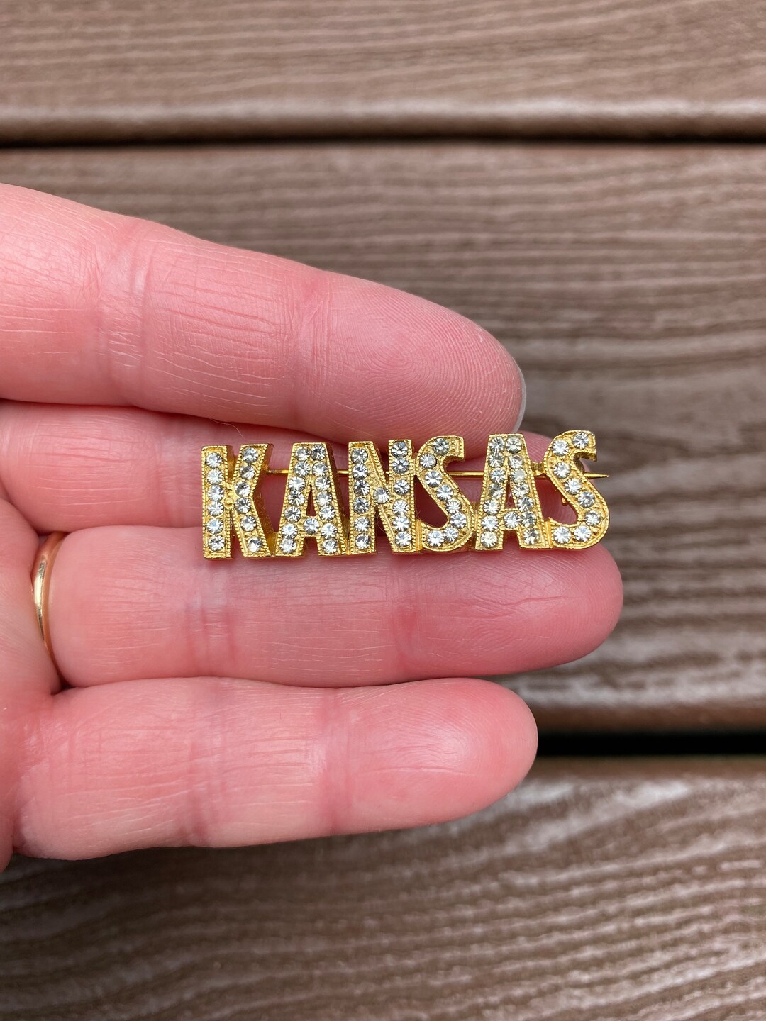 Vintage Jewelry Beautiful Gold Tone and Rhinestone Kansas State Pin ...
