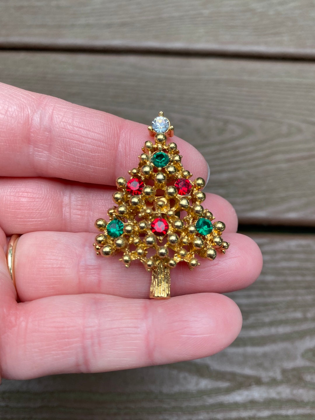 Vintage Jewelry Beautiful Gold Tone and Rhinestone Avon Christmas Tree ...