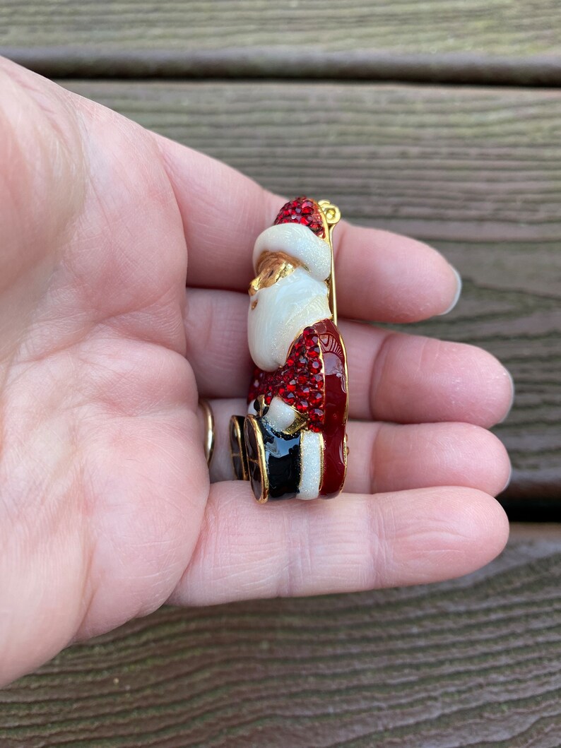 Vintage Jewelry Beautiful Enamel Amd Blingy Rhinestone Santa Claus ...