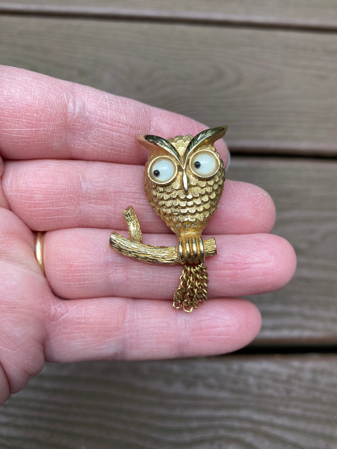 Vintage Jewelry Signed Avon Lovely Gold Tone Owl With Fringe and Googly ...