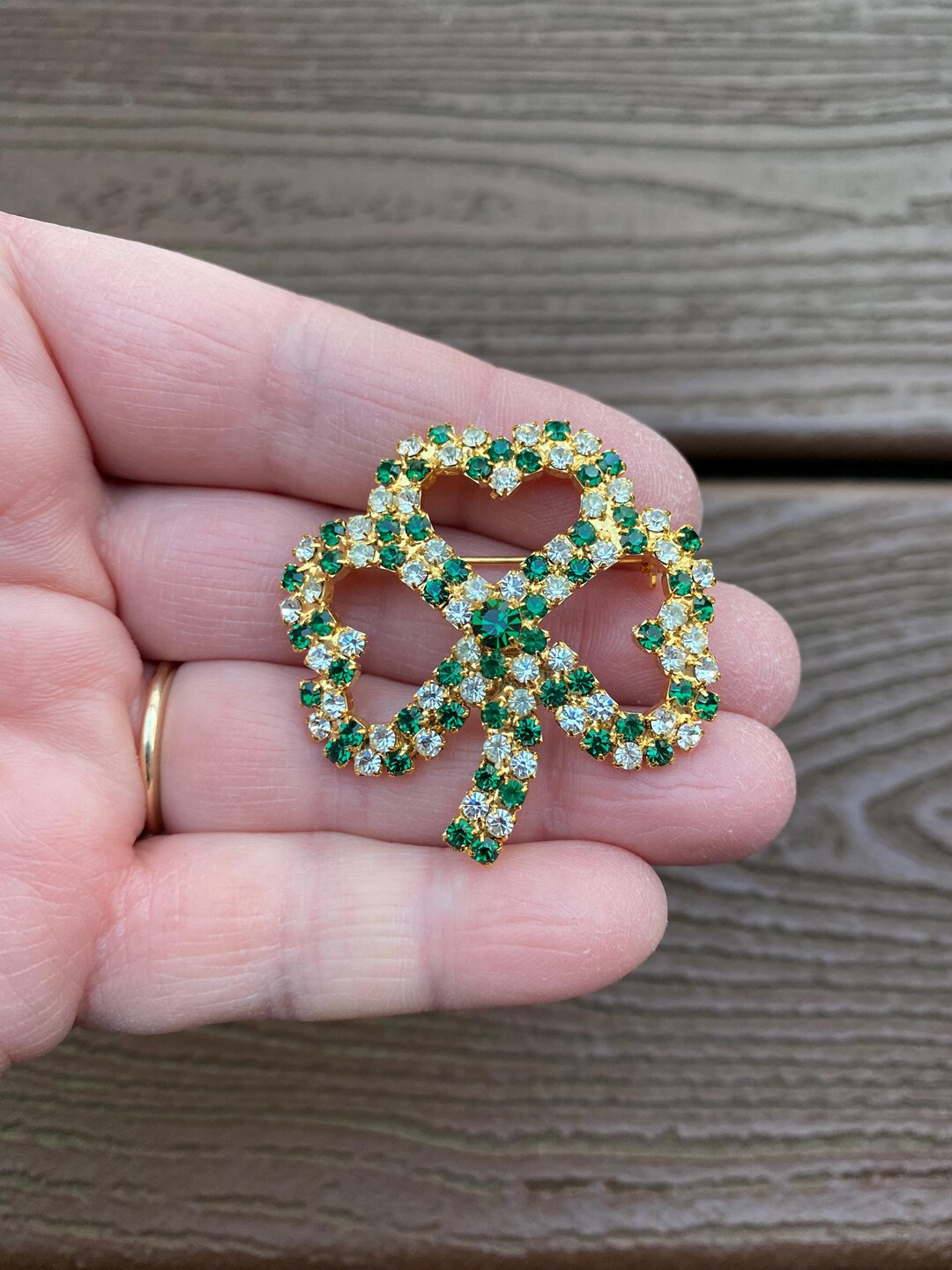 Vintage Jewelry Beautiful Green and White Rhinestone St. Patricks Day ...