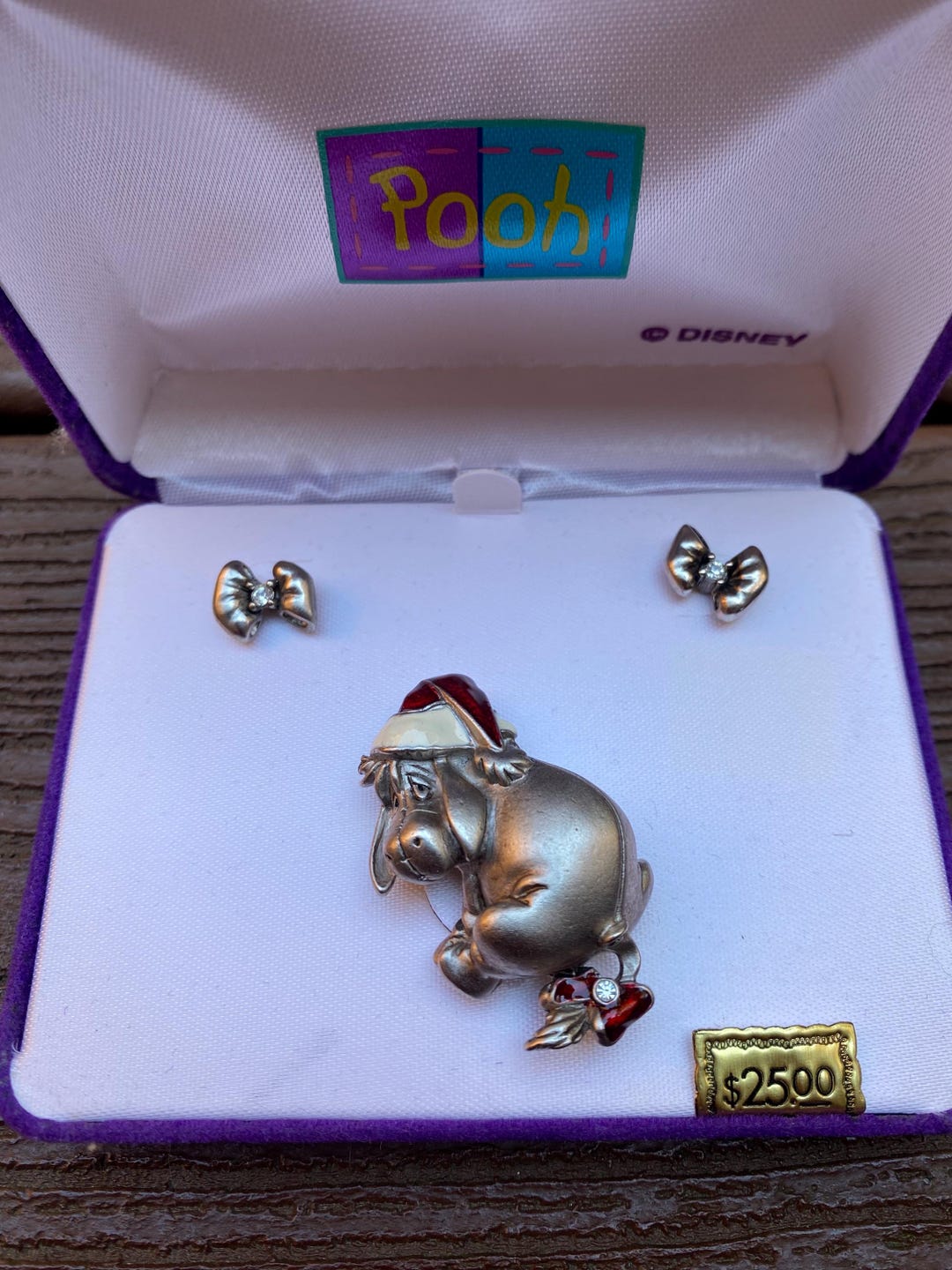 Vintage Jewelry Signed Disney Adorable Christmas Eeyore Winnie the Pooh ...