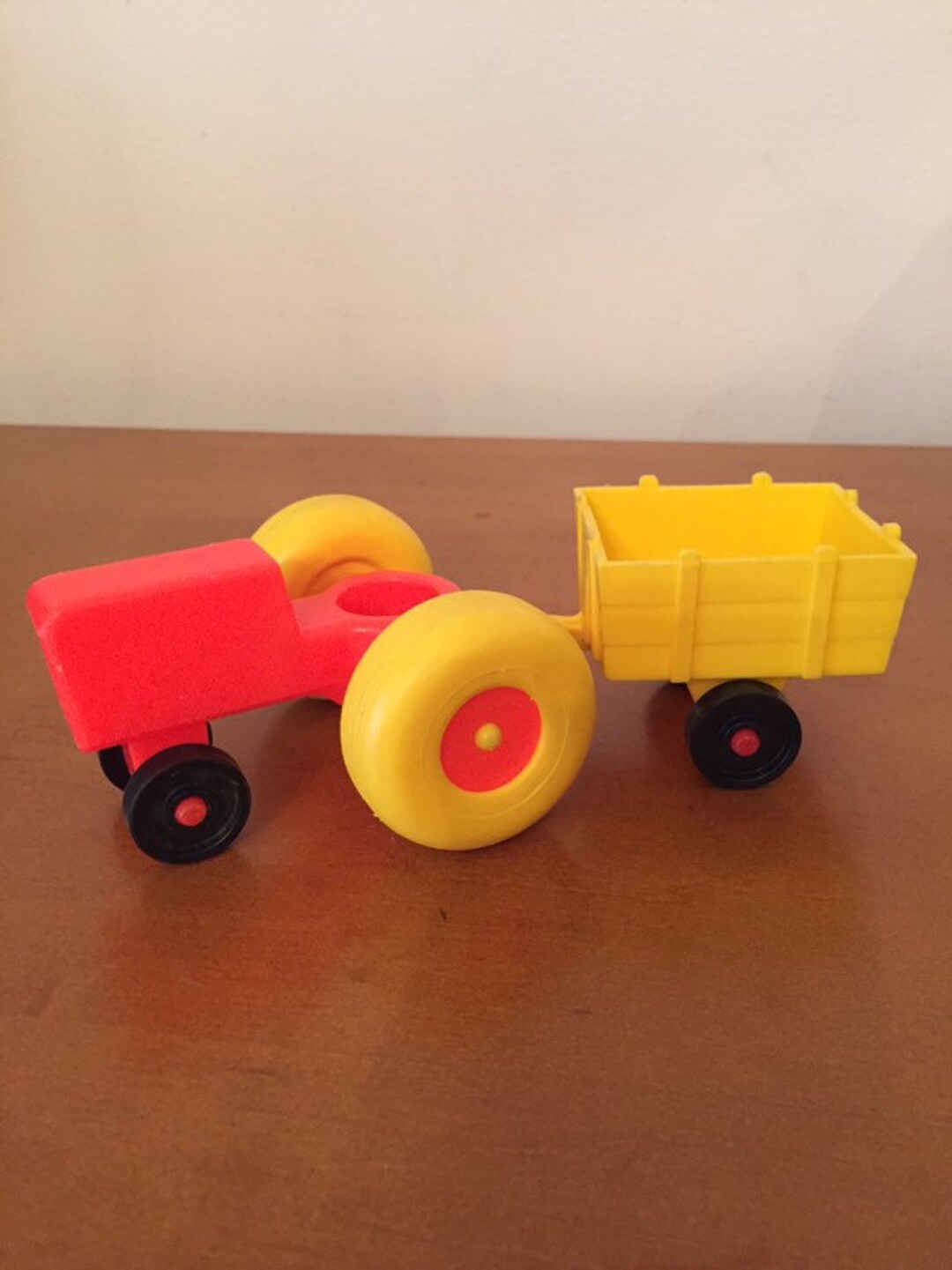 Vintage Fisher-price Little People Red Tractor & Yellow Hay Cart - Etsy