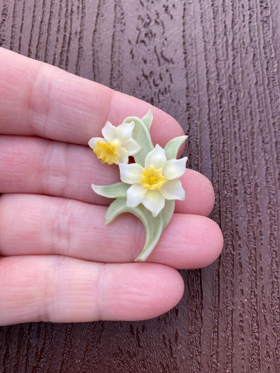 Vintage Jewelry Signed Roman Beautifully Detailed Daffodil Flowers Pin ...