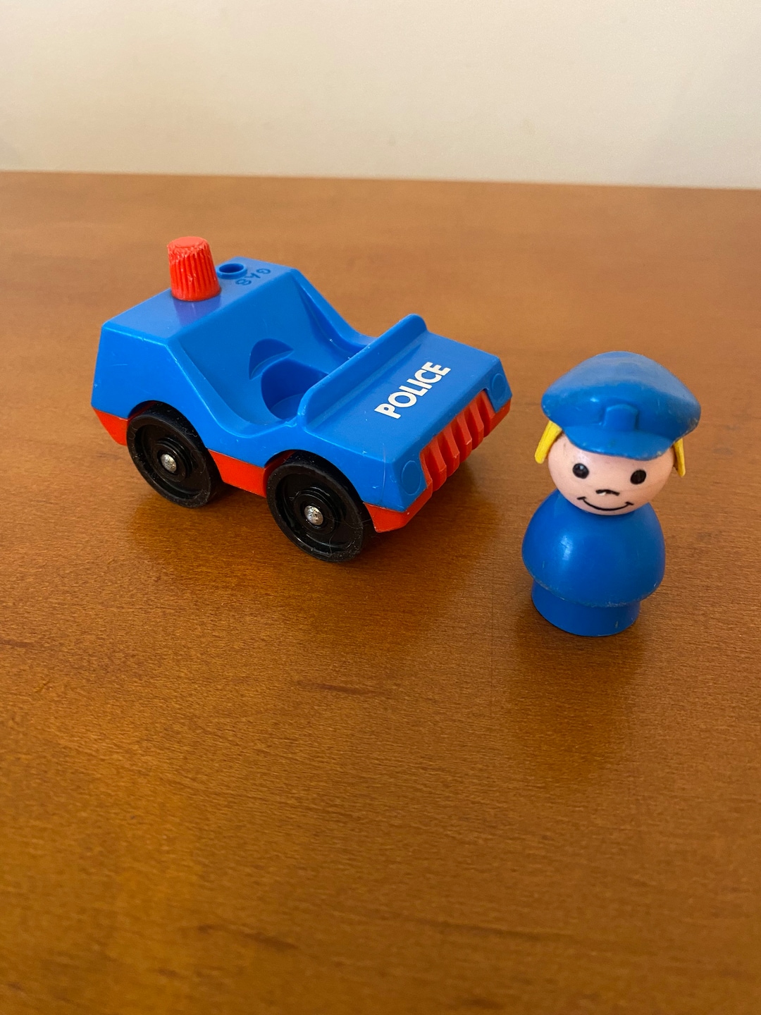 Vintage Fisher-price Little People Police Car With Policewoman for ...