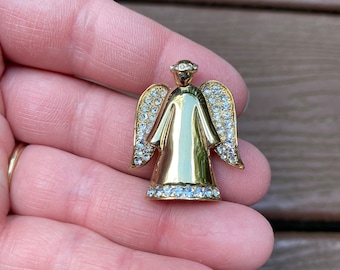 Angel Monet Pin - Etsy