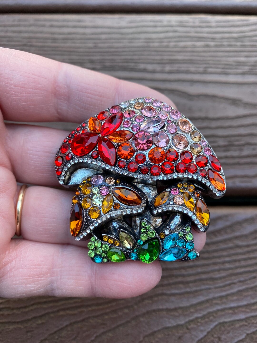Vintage Jewelry Gorgeous Highly Detailed Rhinestone Toadstool Mushrooms ...