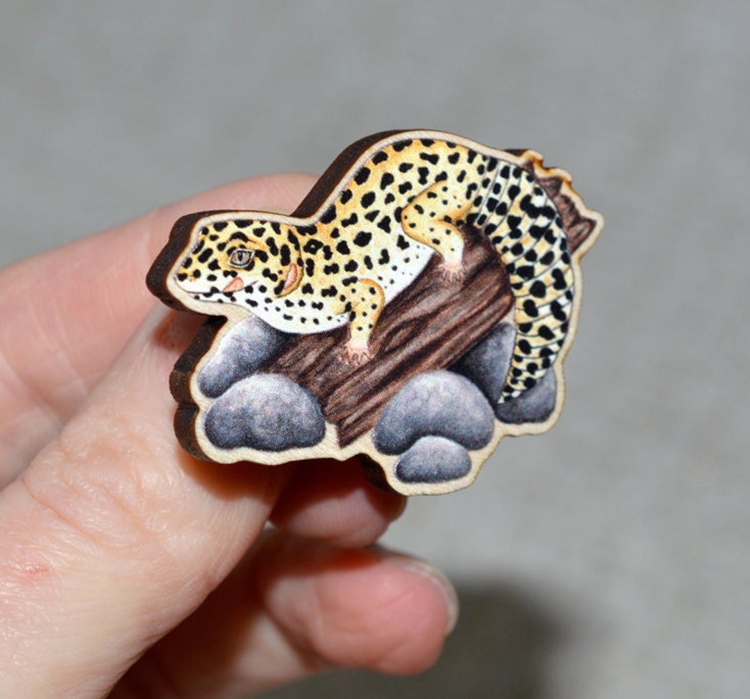 Leopard Gecko Pin Badge, Gecko Wooden Pin - Etsy