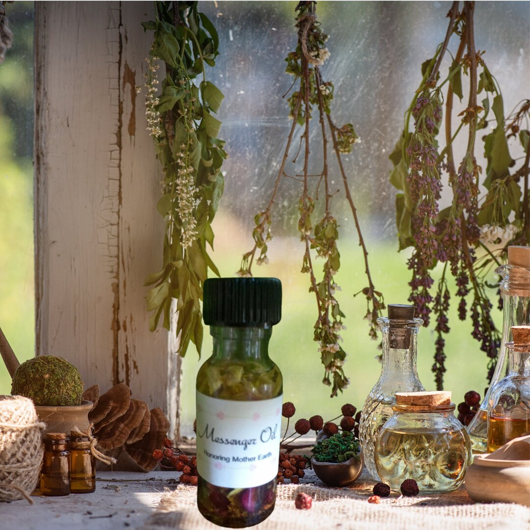 Messenger Oil, Call, Message, Communication, Medication, Summon - Etsy