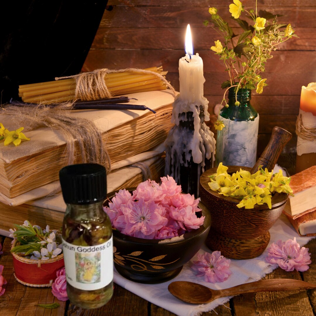 Oshun Goddess Oil, Love, Beauty, Happiness, Fertility, Voodoo, Hoodoo ...