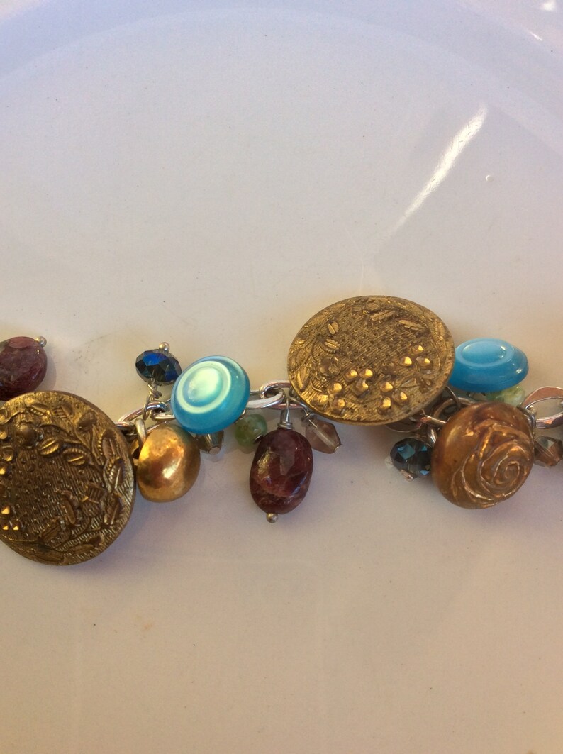 Vintage Button Bracelet/button Jewelry/button Charm Bracelet/one of a ...