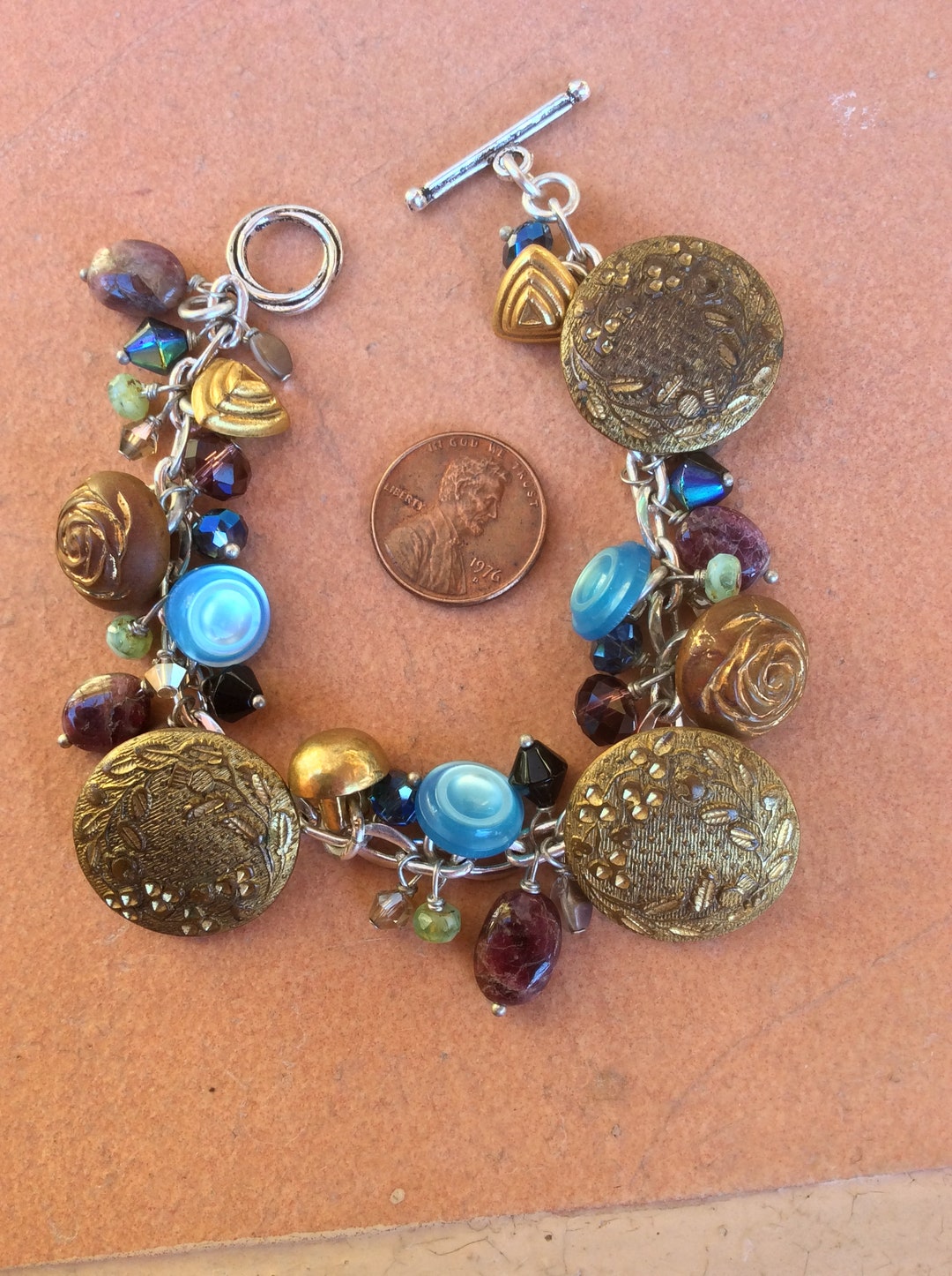 Vintage Button Bracelet/button Jewelry/gold Button Bracelet - Etsy