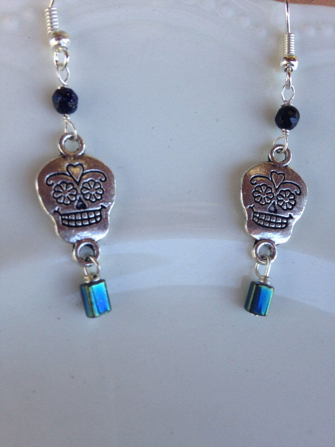 Skull Earrings/ Halloween Jewelry/day of the Dead Skull Earrings - Etsy