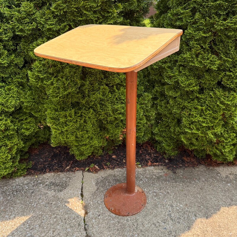 Iron Podium - Etsy