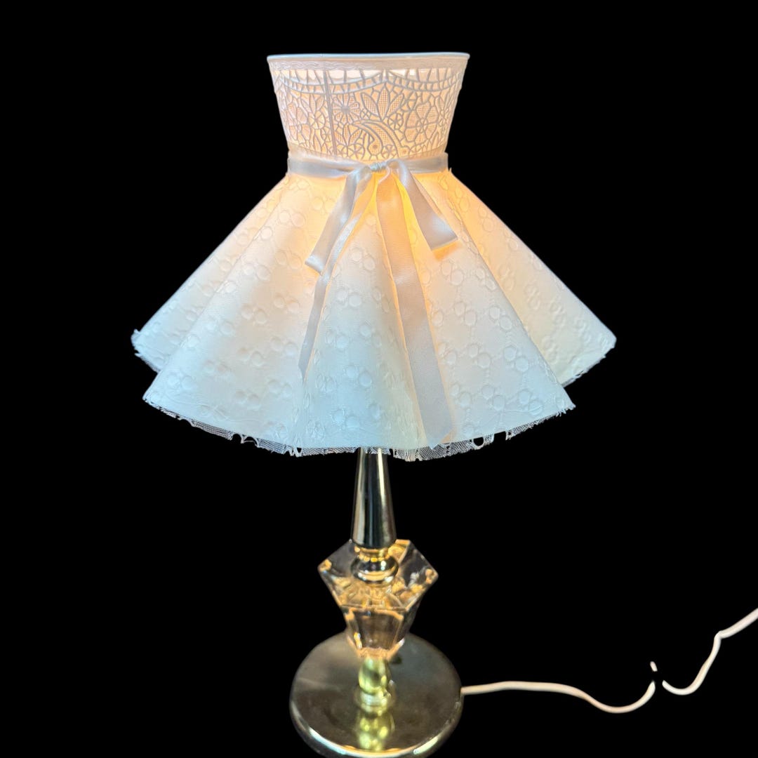 Vintage Bedroom Lamp, Lighting, With 1950's Boudoir Plastic Lamp Shade ...
