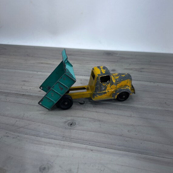 Vintage Tootsietoy Green and White Diecast Metal Dump Toy Truck Etsy