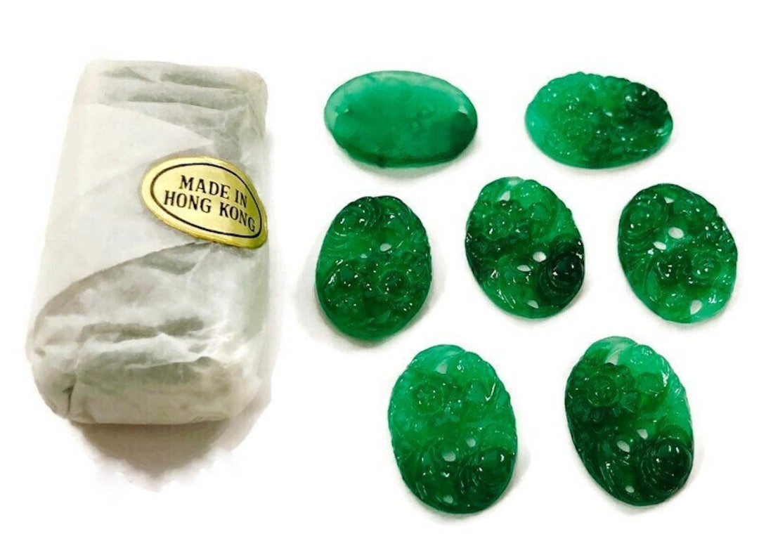 12 Vintage Hong Kong Jade Green Resin Floral 18x13mm. Oval Cabochon ...