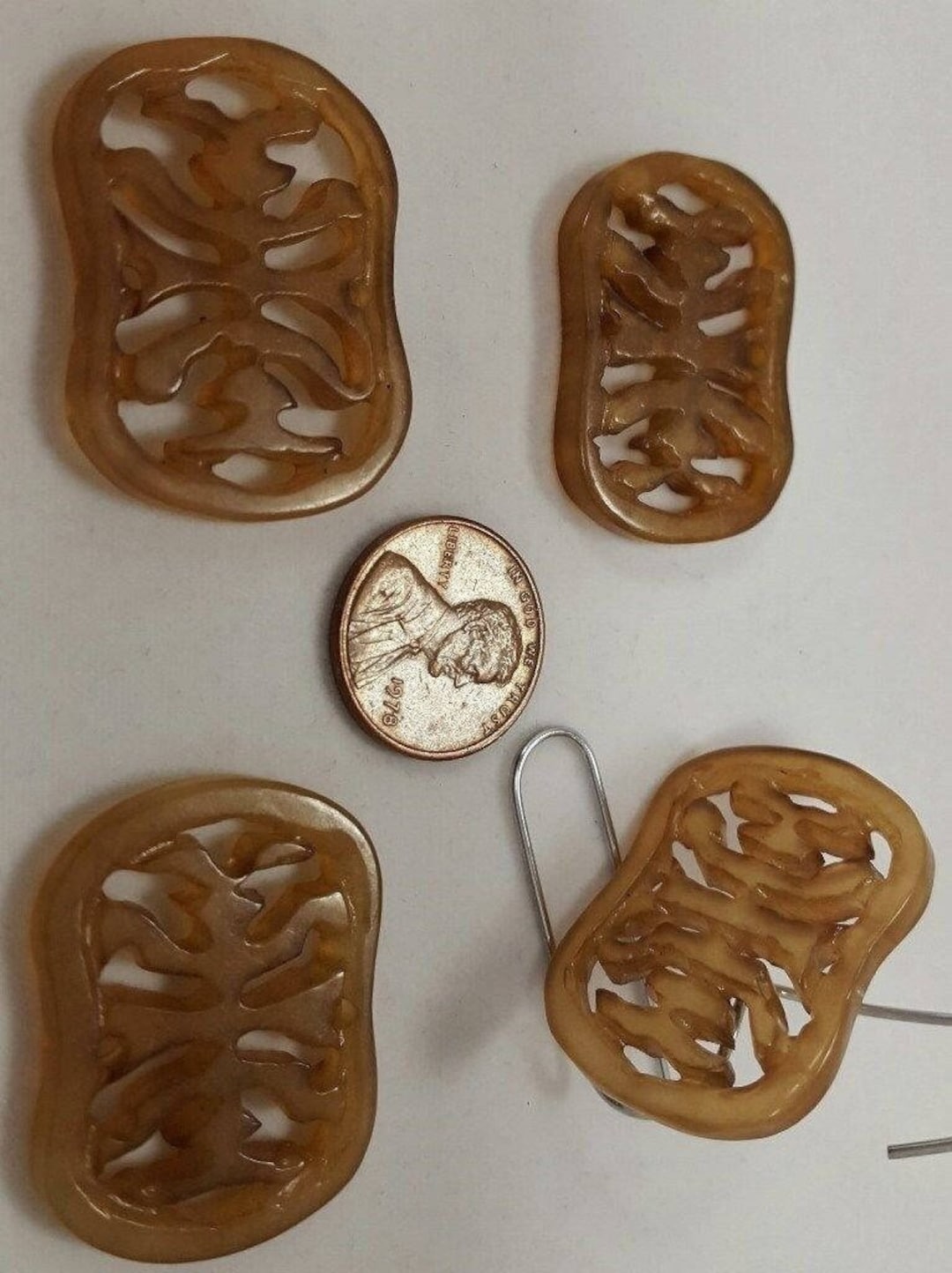 Vintage Genuine Light Brown Jadeite Chinese Jade 33mm. Tree of Life ...