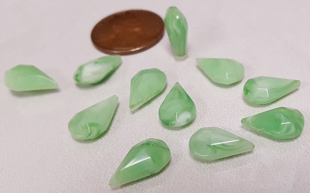 24 Vintage Green Marble Acrylic 13x8mm. Tear Drop Faceted Rhinestone ...