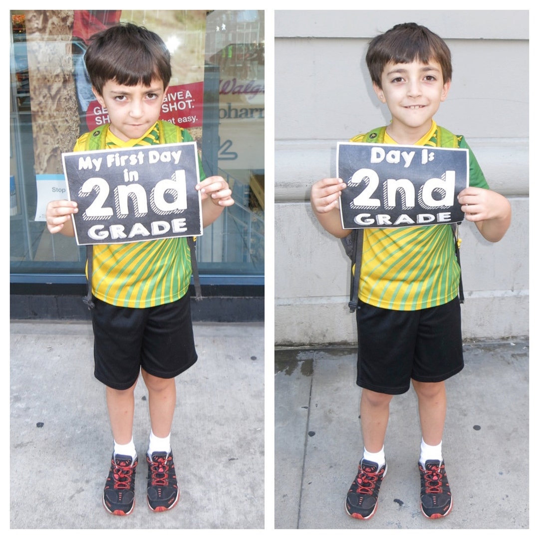First Day of School Signs (2 Versions Included!) - Etsy