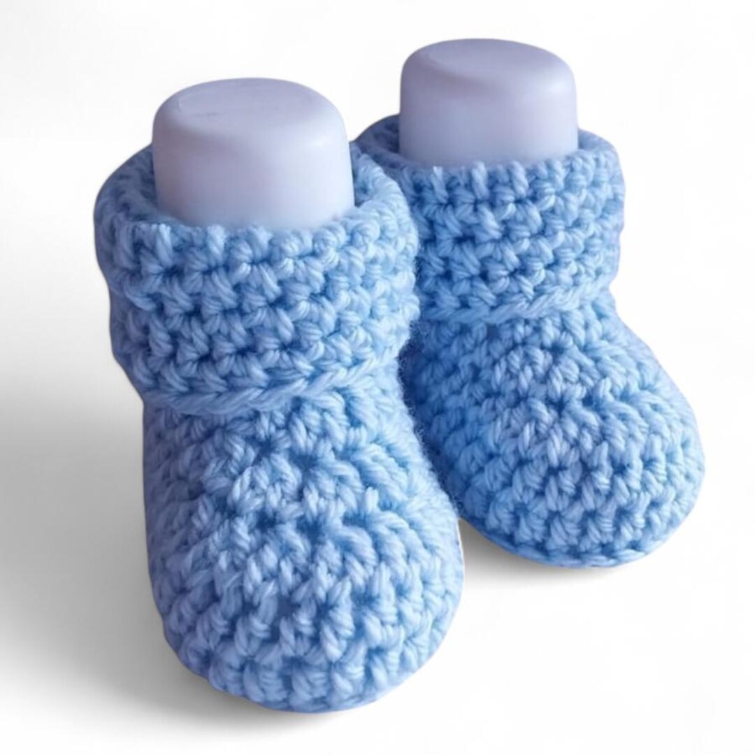 Light Blue Crochet Baby Booties, Gender-neutral Cot Shoes, UK Newborn ...