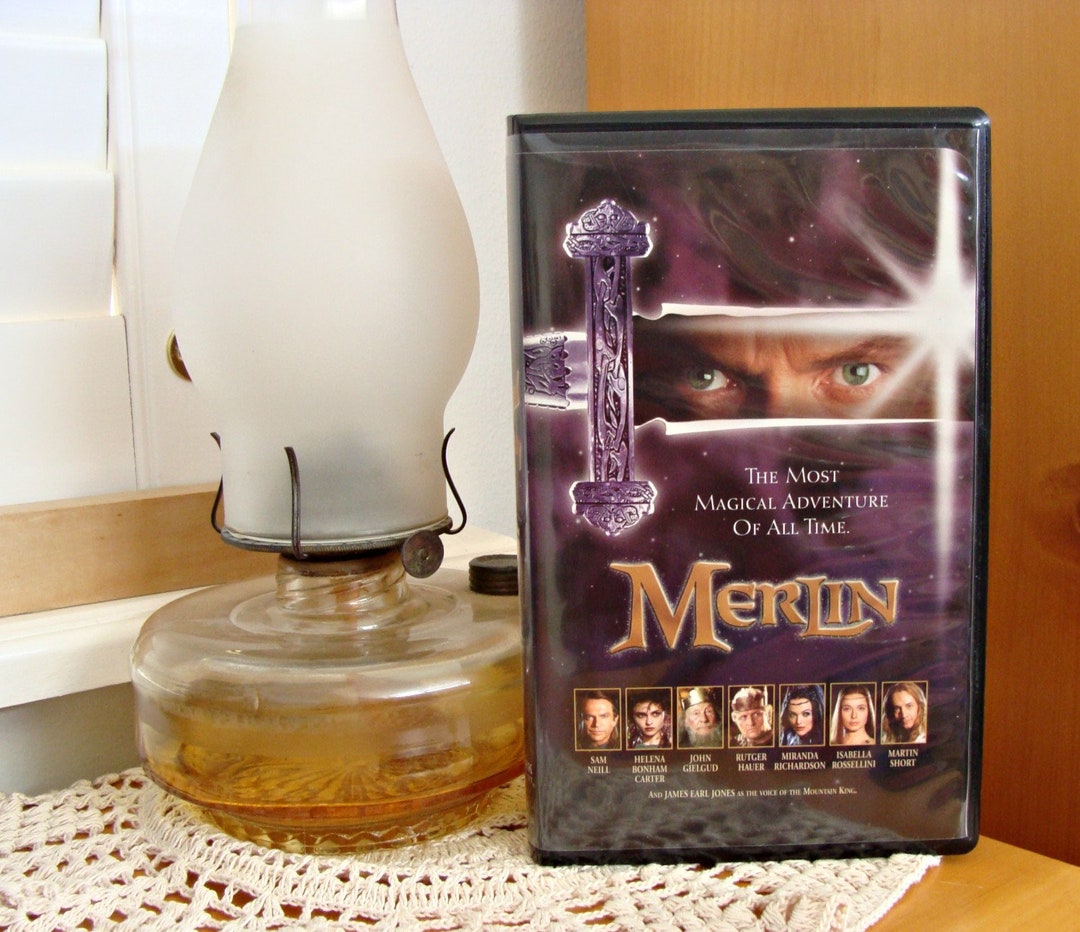 1998 / Merlin / VHS 96525 / Movie / Hallmark Entertainment / ISBN ...