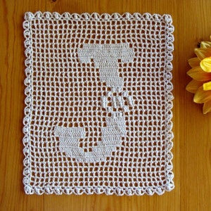 ALPHABET MAT ~ Personalized Gift ~ Letter J ~ Filet Doily ~ Monogram ...