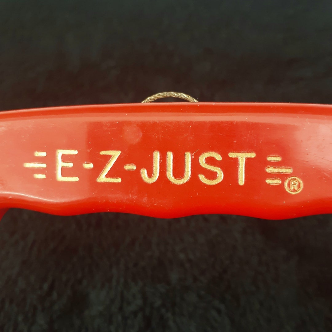 1970 / E-Z JUST / Model Airplane Control Line Handle / 5" Line Spread ...