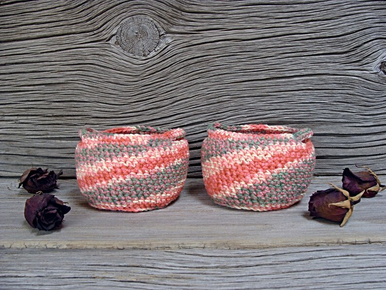 Two Multi-color Baskets / Gift Basket Set / Handmade / Shades - Etsy